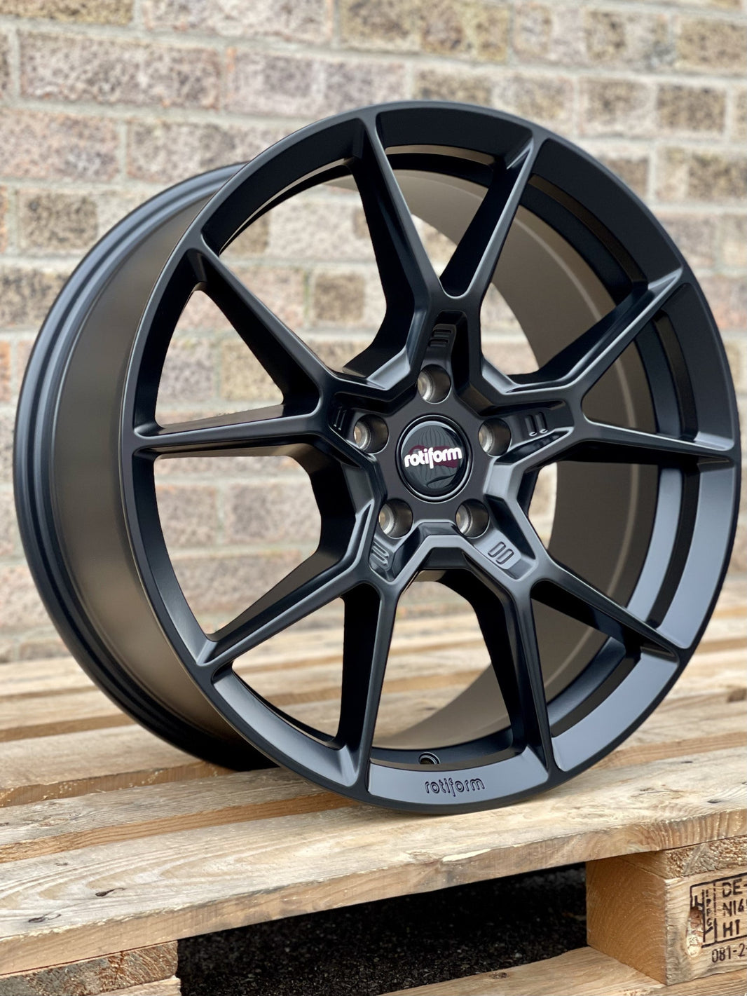 Upgrade with Rotiform Alloy Wheels | Elite Wheels & Tyres