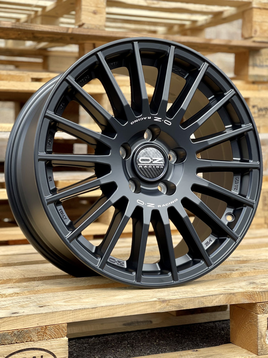 VW Transporter 18 Inch Alloy Wheels & Tyres | Elite Wheels