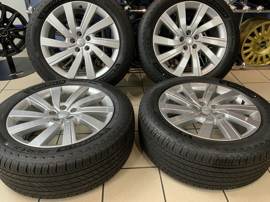 Genuine 21" Range Rover L460 & L461 SV Alloy Wheels and Tyres