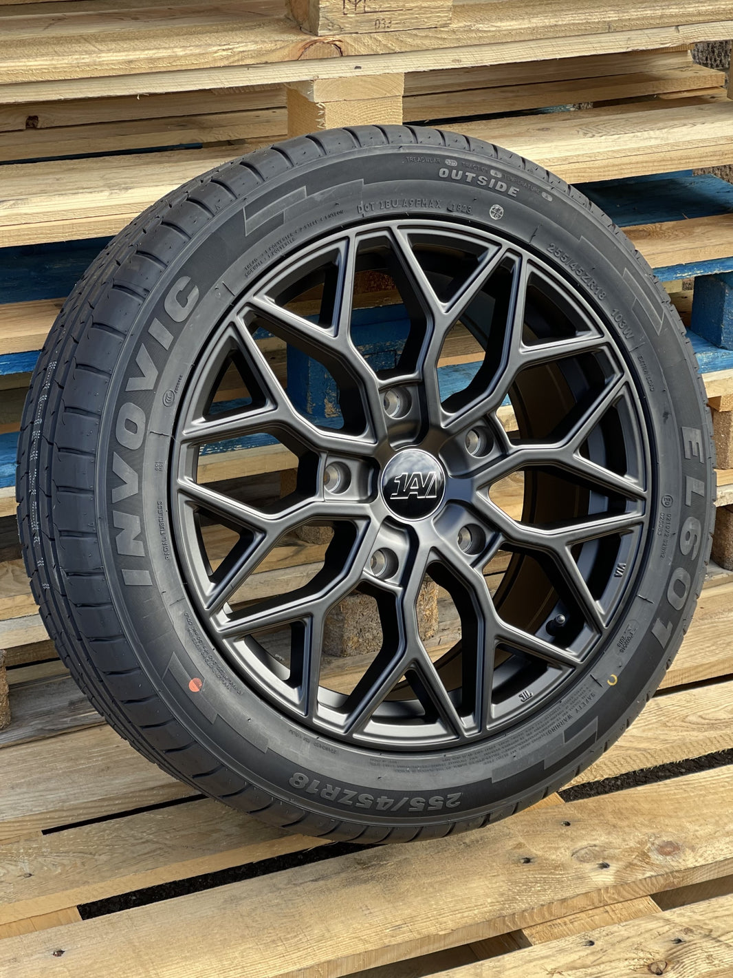 Ford Transit Custom 18 Inch Alloy Wheels | Elite Wheels