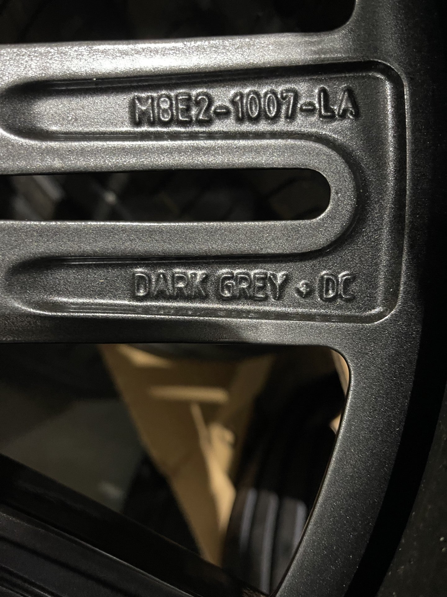 Genuine 23" Range Rover L460 Alloy Wheel and Tyre Packages