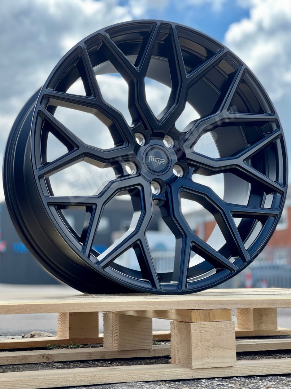 Land Rover Defender 22 Inch L663 Alloy Wheels | Elite Wheels