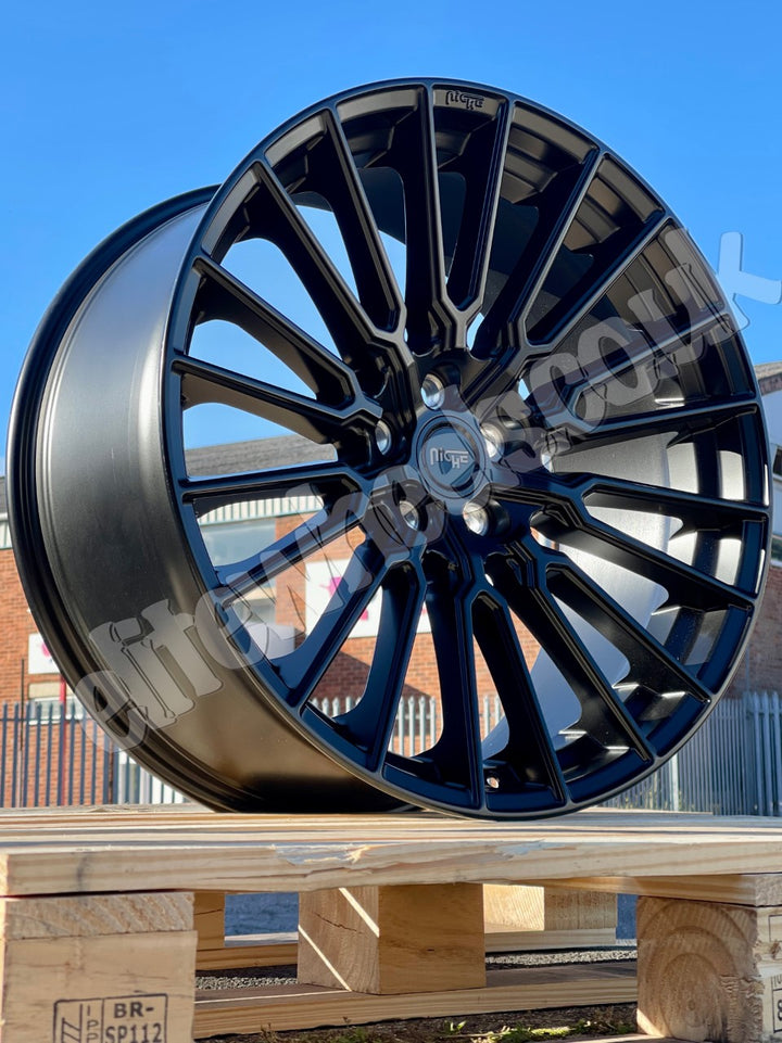 Land Rover Defender 20 Inch L663 Alloy Wheels | Elite Wheels